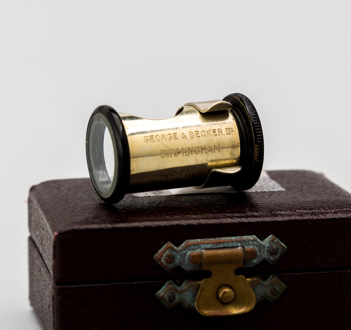31. Small Simple Microscope. George & Becker. c.1870. - Colección de ...